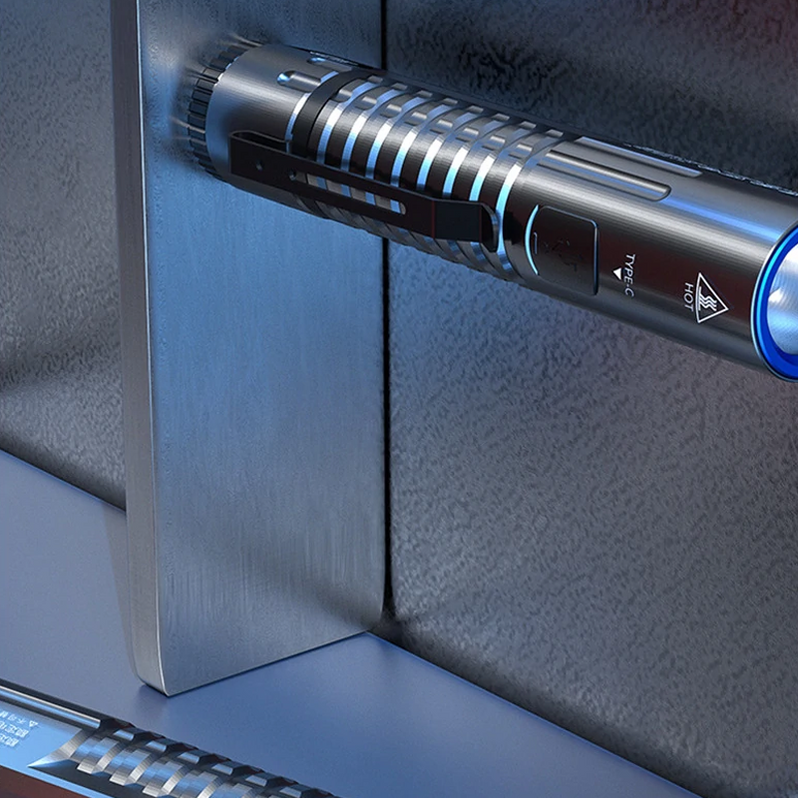 VIPER 2000 Lumen Heavy Duty Flashlight — TAKLITE®